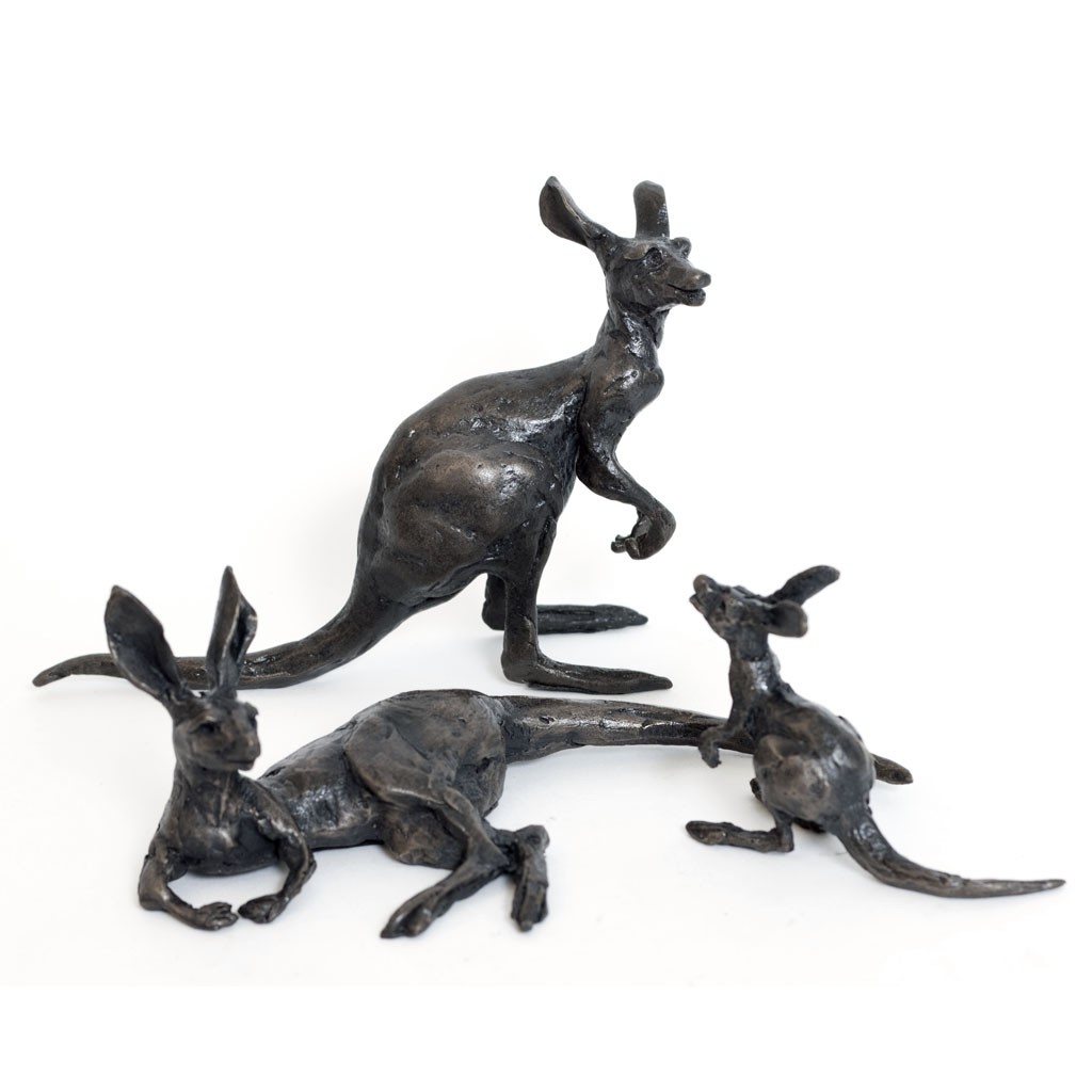 Bronze Kangaroo Sculpture: Seated Kangaroo by Jonathan Sanders